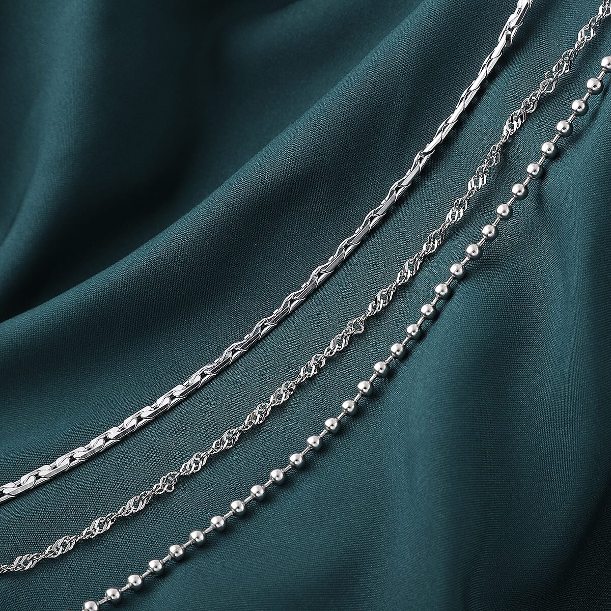 Buy Set of 3 Beaded and Elongated Box Chain 20-22 Inches in Stainless ...